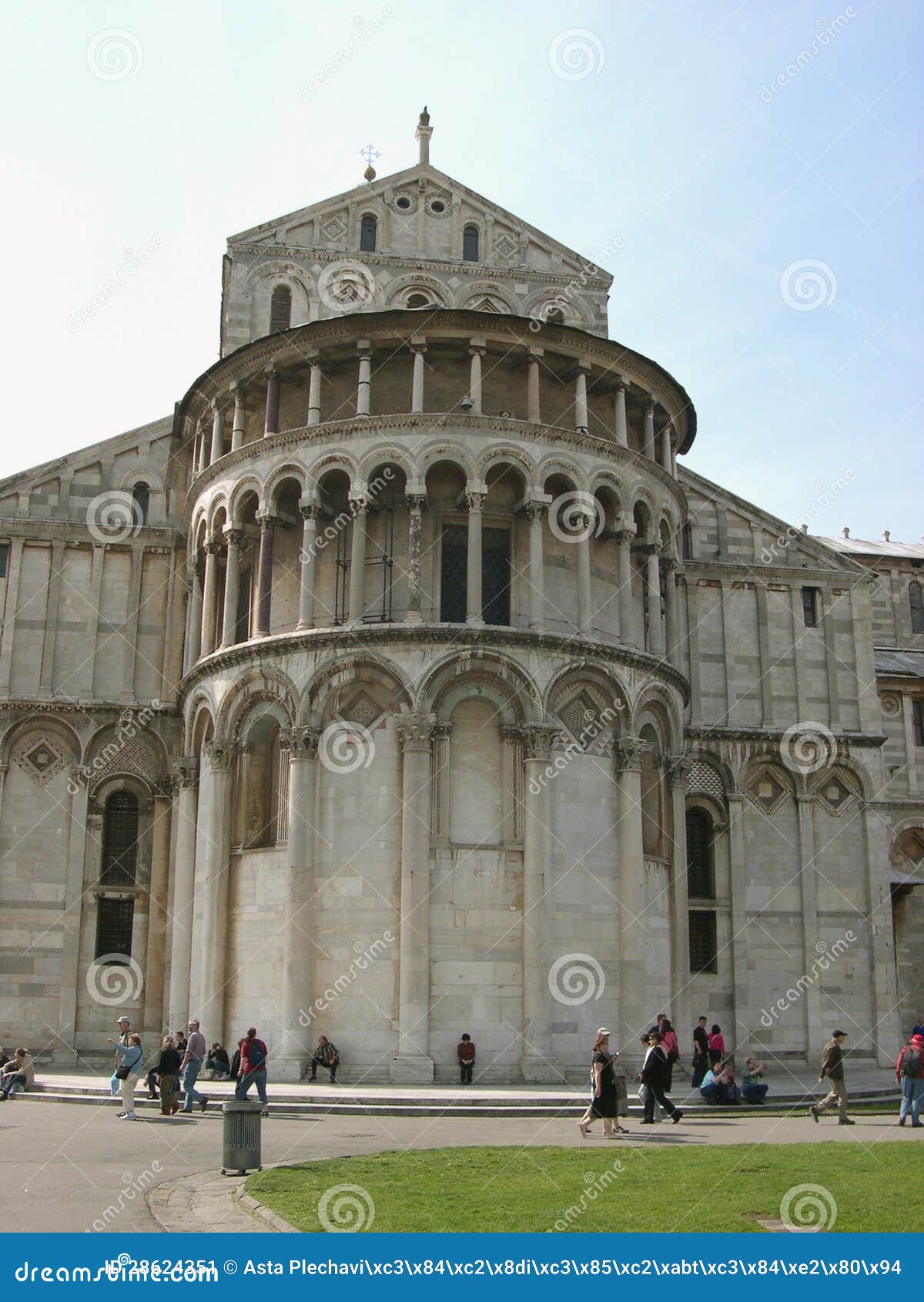 Basilica in Pisa stock image. Image of column, italy - 28624351