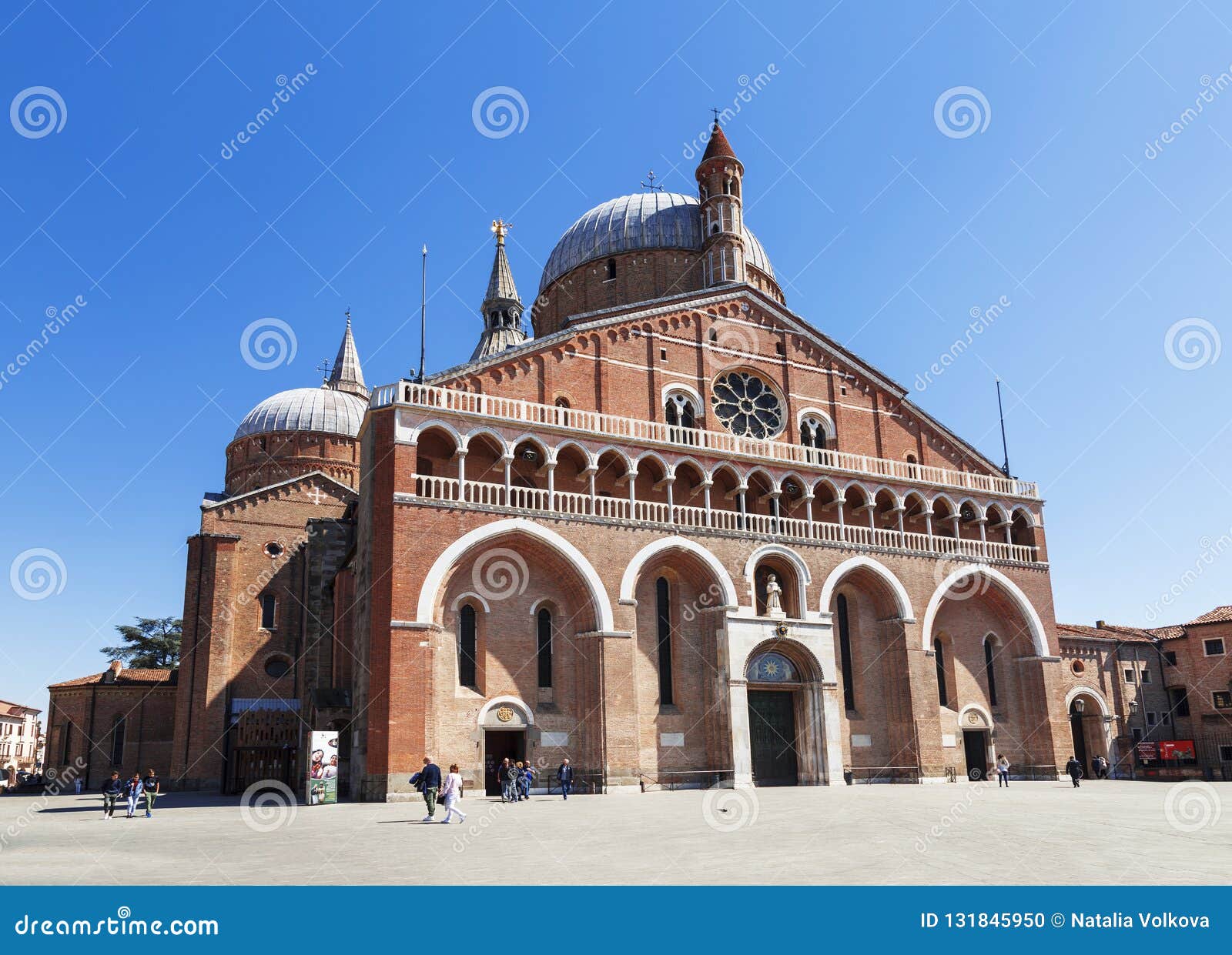 The Basilica of St. Anthony in Padua, Italy Editorial Image - Image of ...