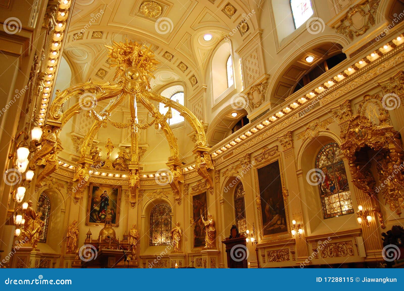 Basilique Notre-Dame-de-Quebec Editorial Image - Image of catholic ...