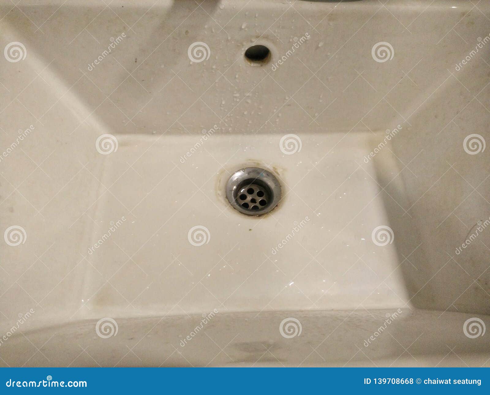 Basin stock photo. Image of light, water, basin, wash - 139708668