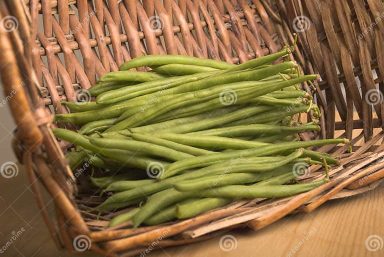 Basket of Green Bobby Beans Stock Image - Image of bobby, food: 4901187