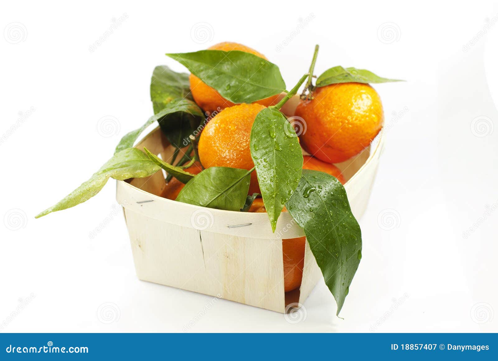 Basket of mandarin stock image. Image of basket, vitamin - 18857407