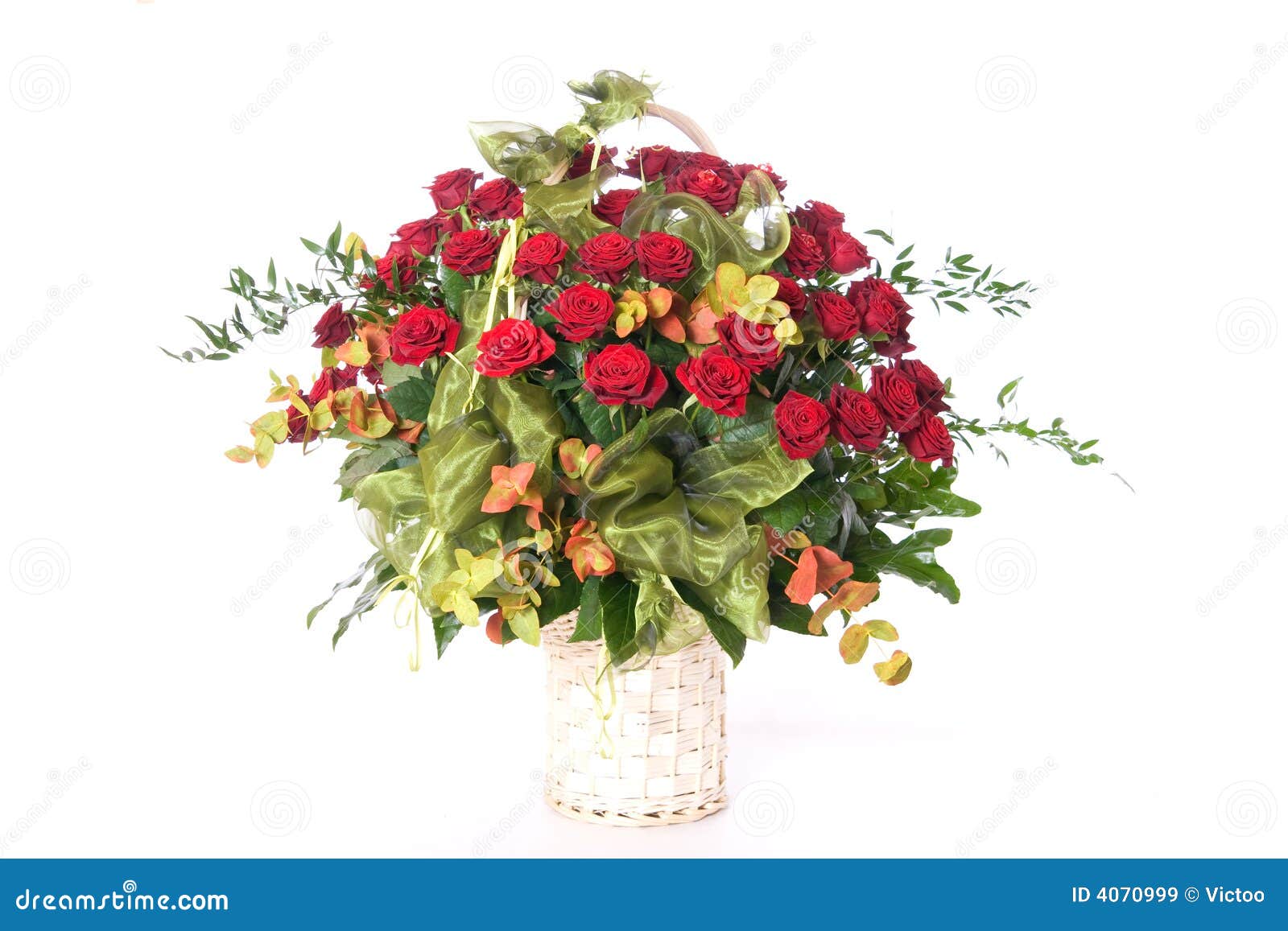 Basket of roses stock image. Image of event, gold, roses - 4070999