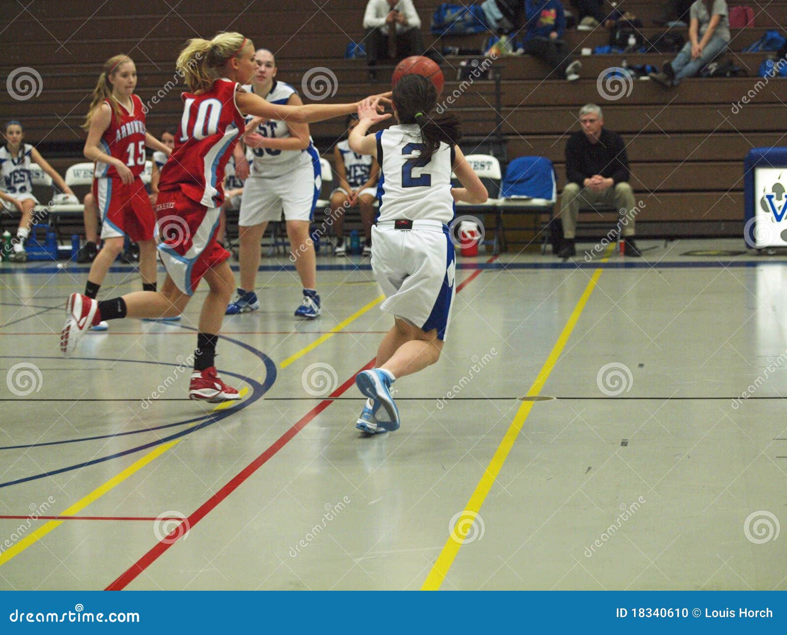 Basketball Action editorial image. Image of move, player - 18340610