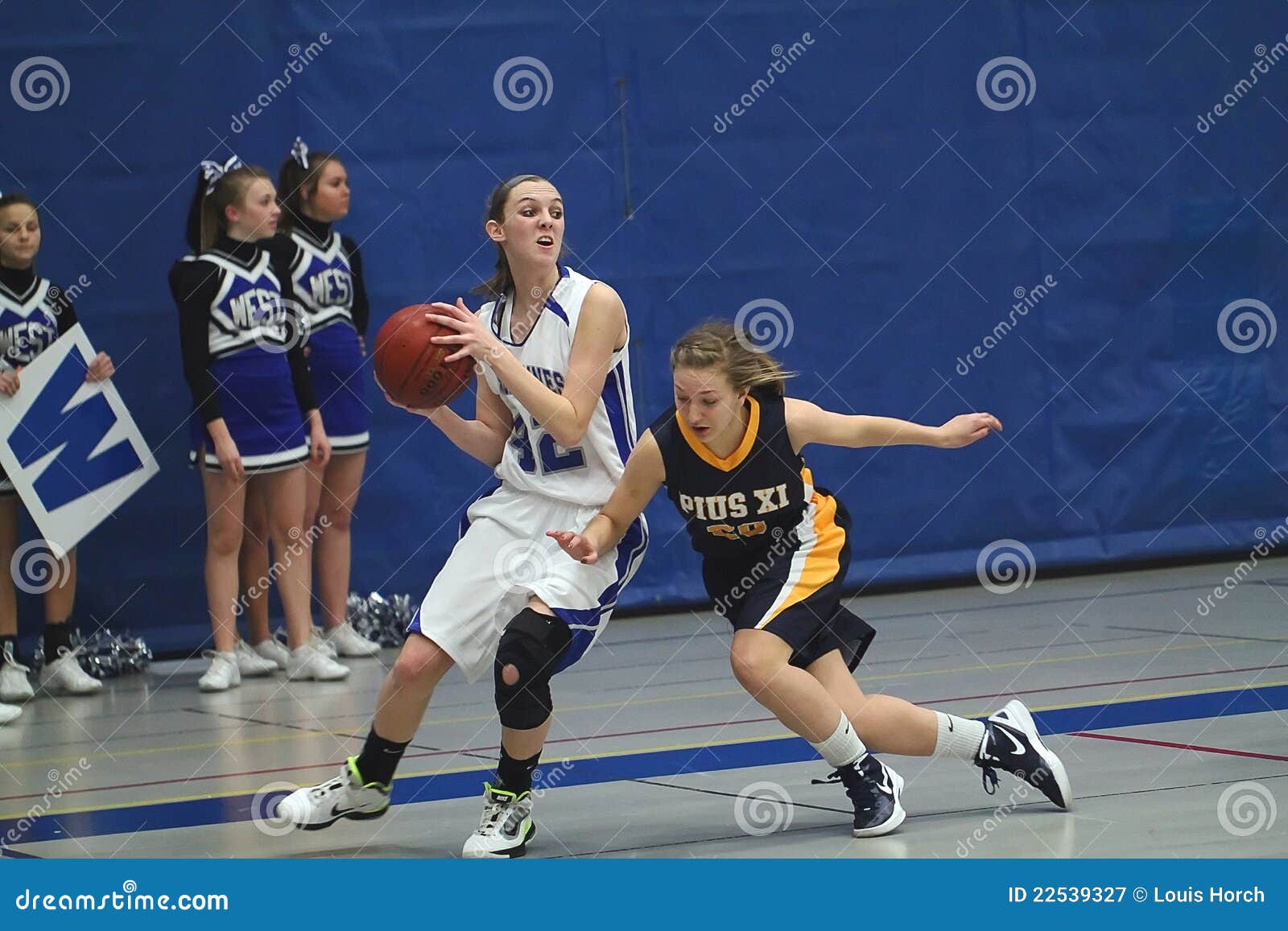 Basketball Action editorial photography. Image of shoot - 22539327