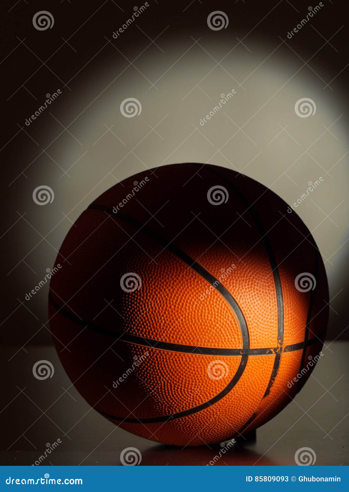 Basketball Dramatic Lighting Stock Image - Image of game, background ...