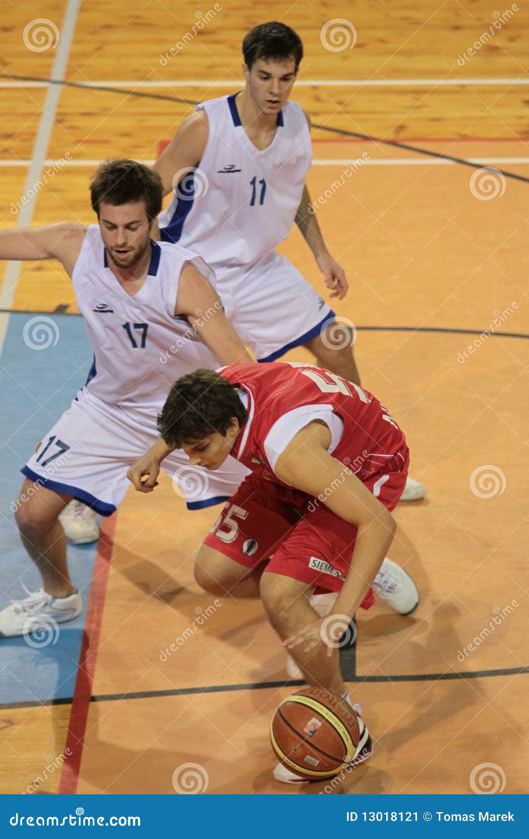 Basketball match editorial photo. Image of czech, parquet - 13018121