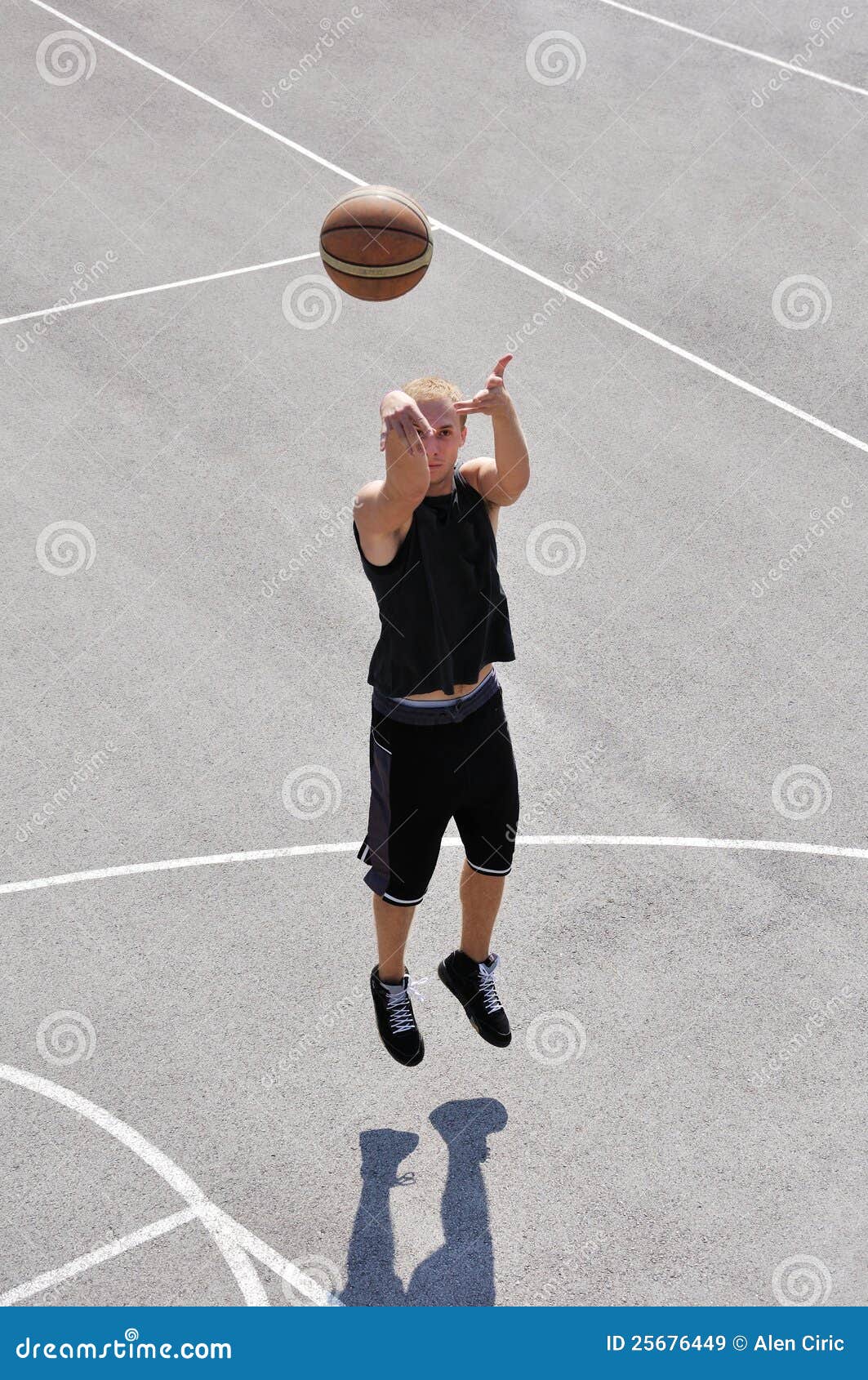 Basketball player stock image. Image of ball, face, basket - 25676449