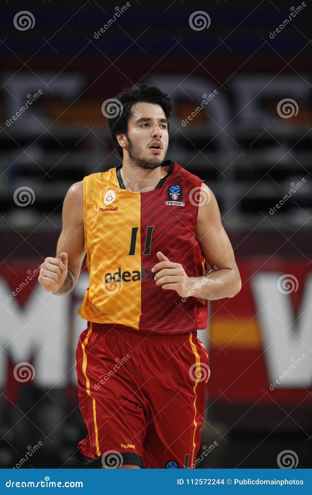 Basketball Player, Athlete, Competition, Muscle Picture. Image: 112572244