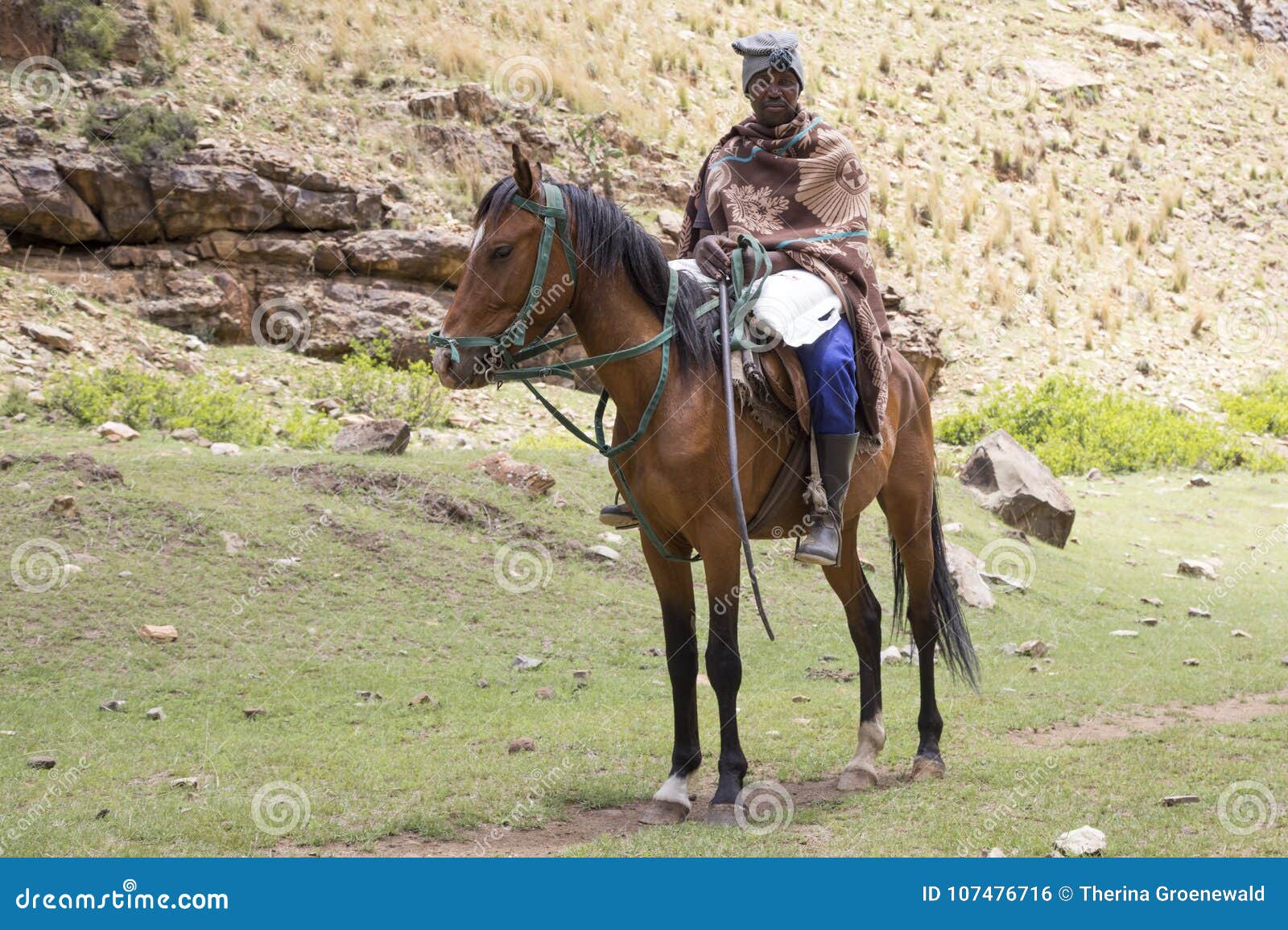 Basotho Em Seu Cavalo, Voltando Da Compra Foto Editorial - Imagem de ...