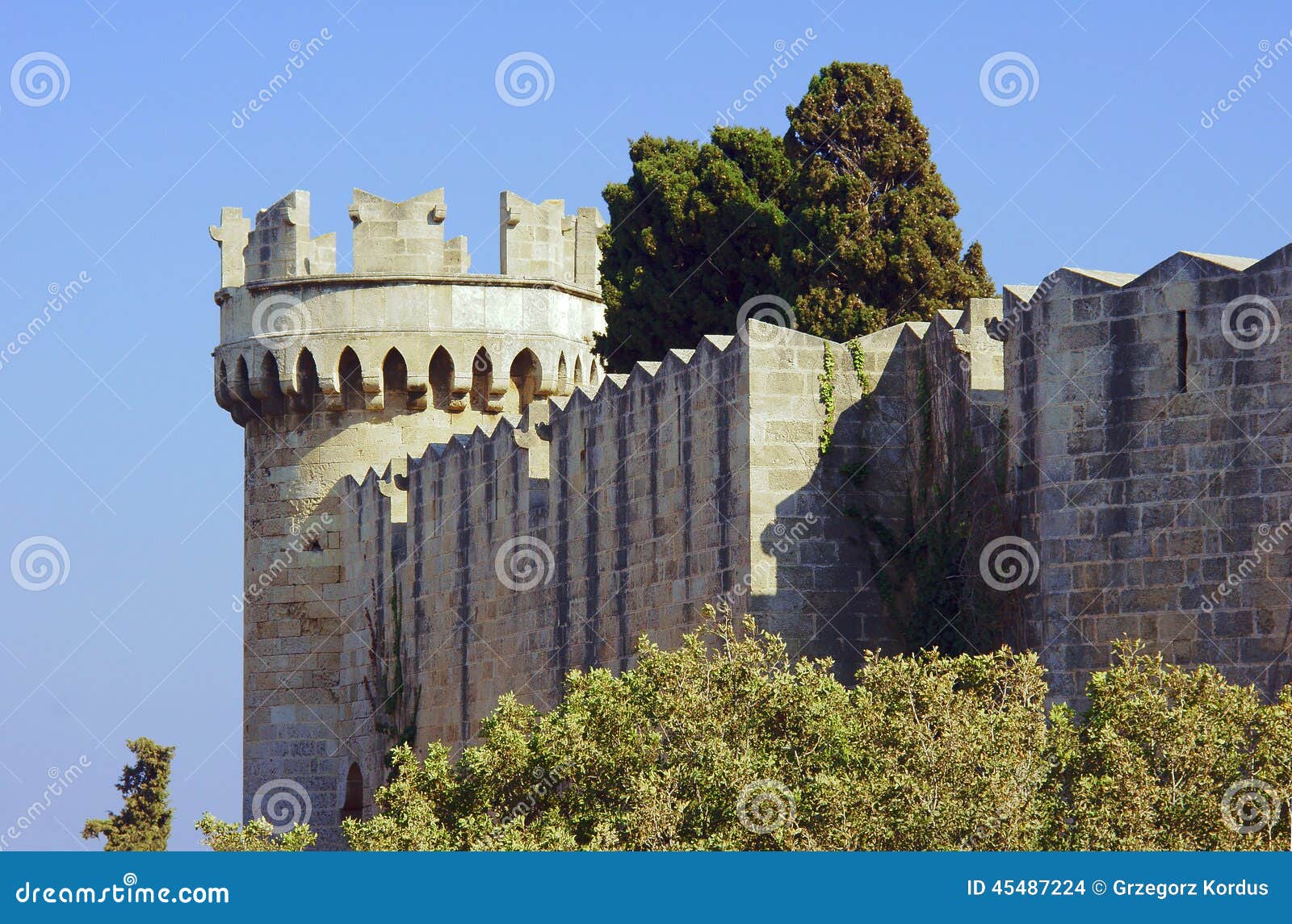 Bastione Del Castello Medievale Fotografia Stock - Immagine di bastione ...