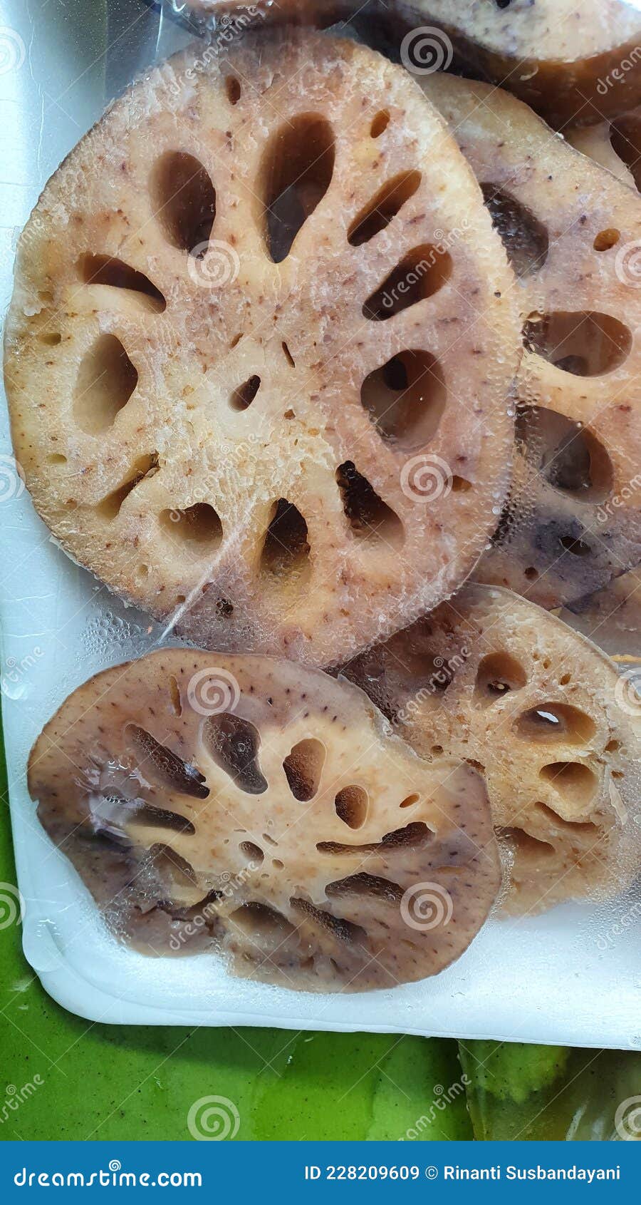 BatÃ ng Bunga Teratai Sebagai Bahan Makanan Stock Image - Image of ...