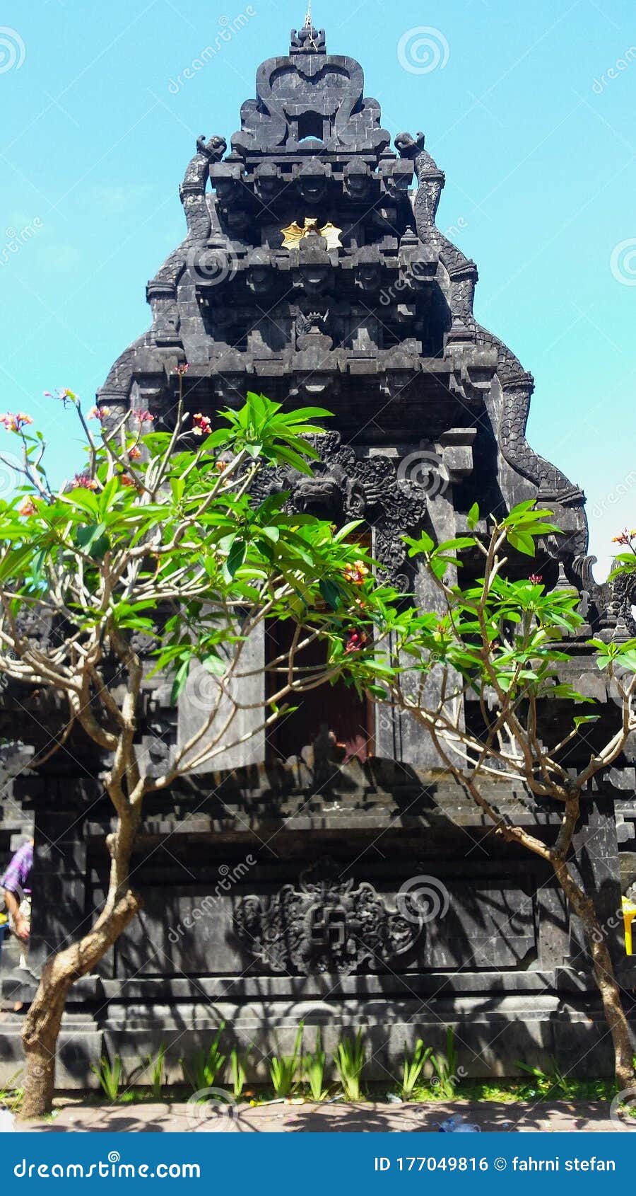 Bat temple in bali stock photo. Image of temple, summer - 177049816