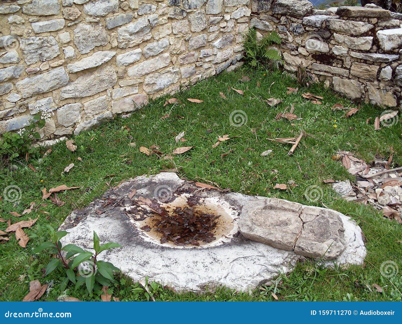 Batan and Mortar Inside a Rectangular House, Kuelap, Luya, Amazonas ...