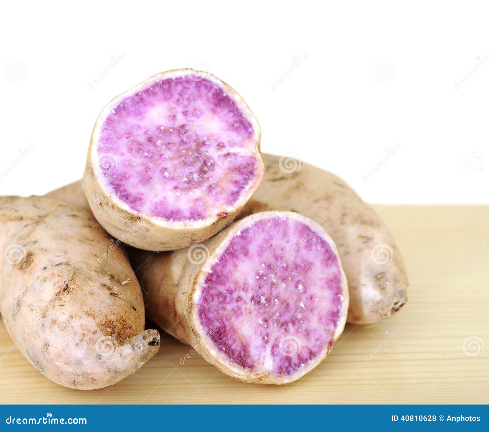 Batata doce roxa foto de stock. Imagem de raiz, mantimento - 40810628