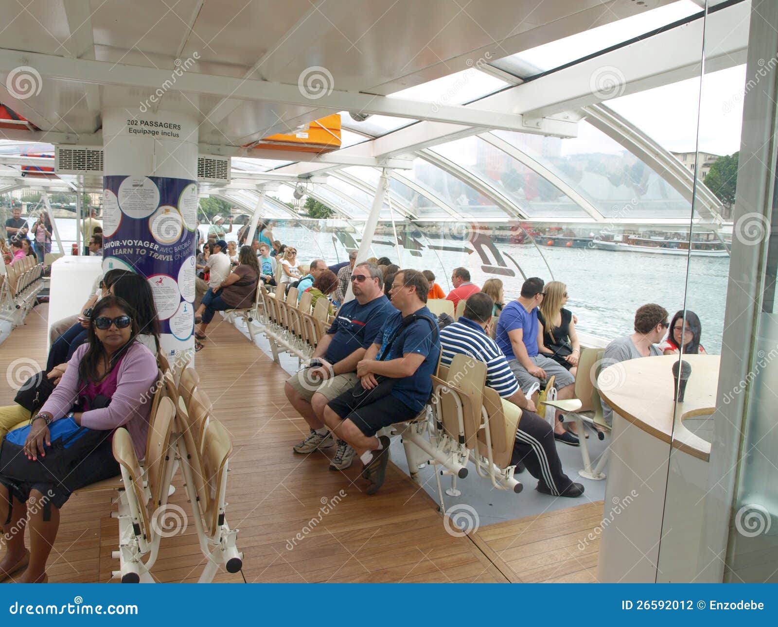 Bateau bus editorial photography. Image of tourist, seine - 26592012