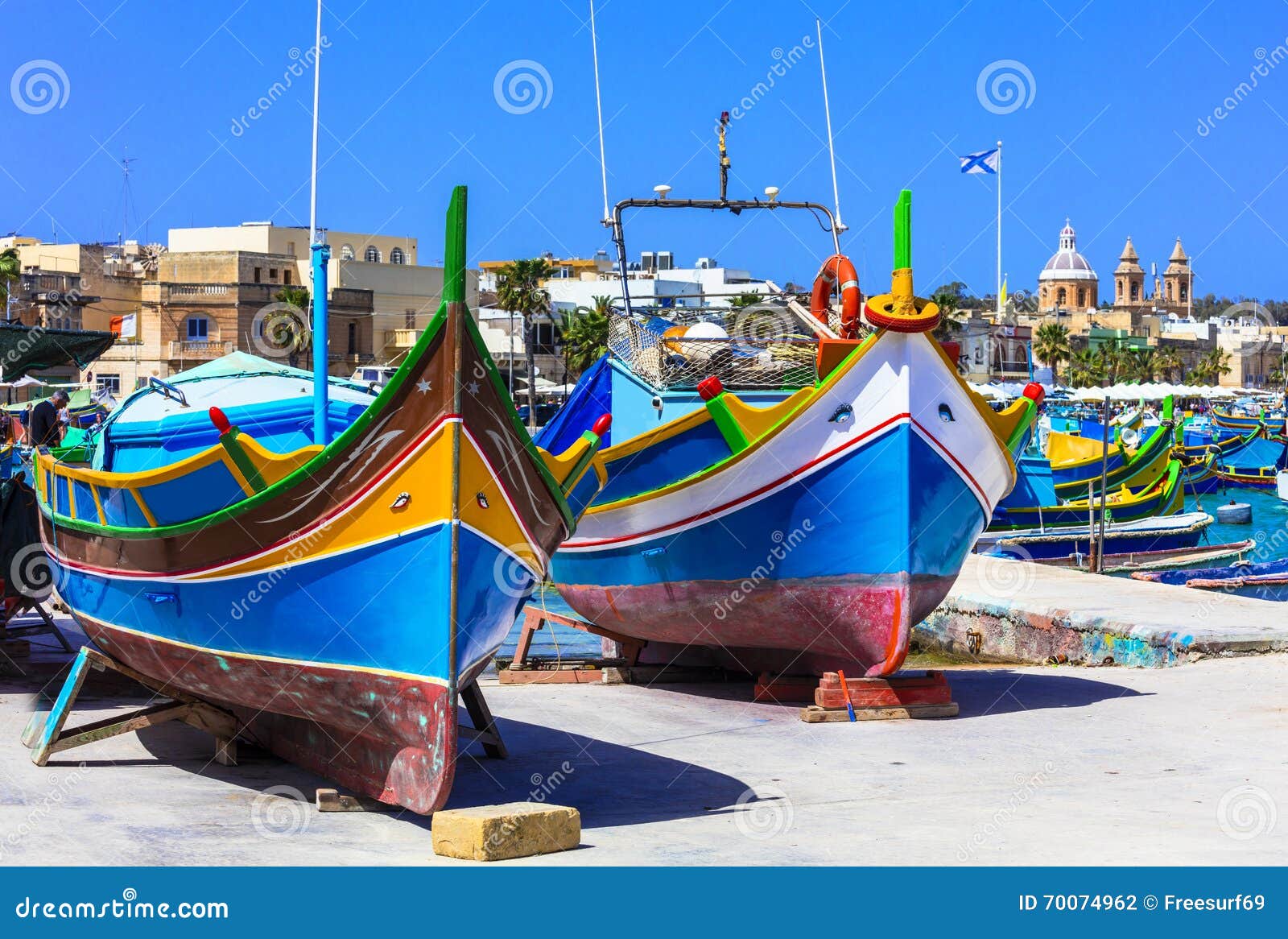 Bateaux Traditionnels à Malte - Marsaxlokk Photographie éditorial ...