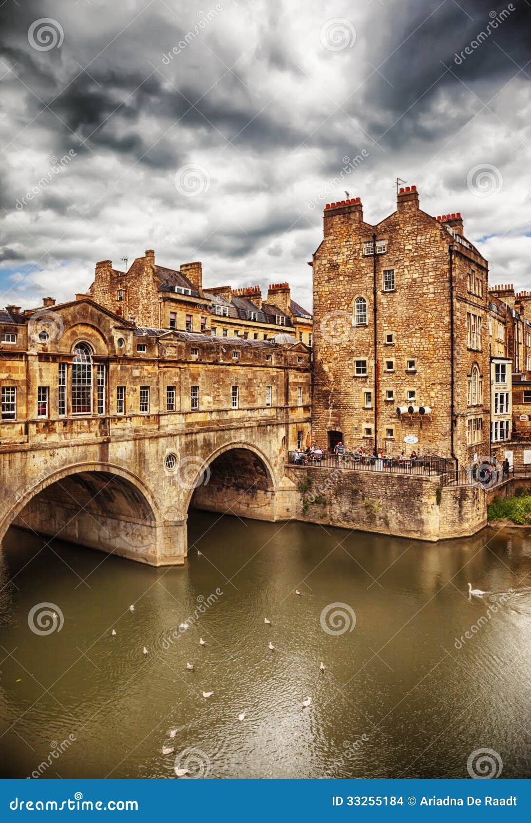 Bath historical bridge stock photo. Image of architecture - 33255184