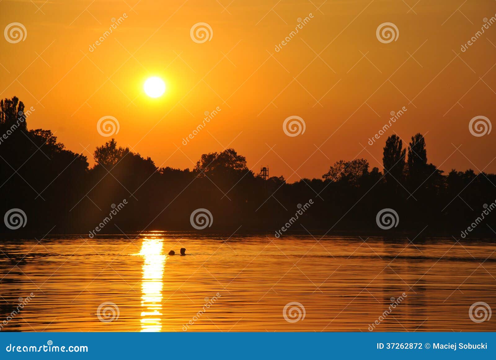 Bath on a sunset stock photo. Image of water, beatiful - 37262872