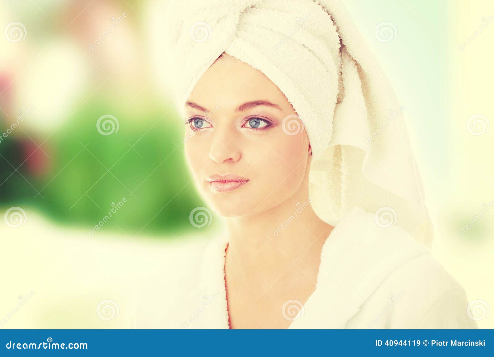 Bath time stock image. Image of home, aromatherapy, girl - 40944119