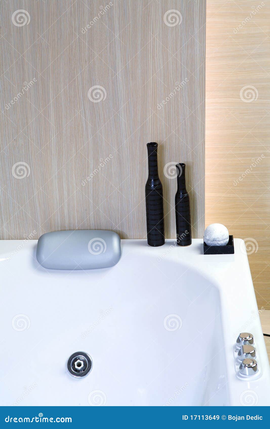 Bath Tub, Soap and Decorative Bottles Stock Image - Image of soap ...