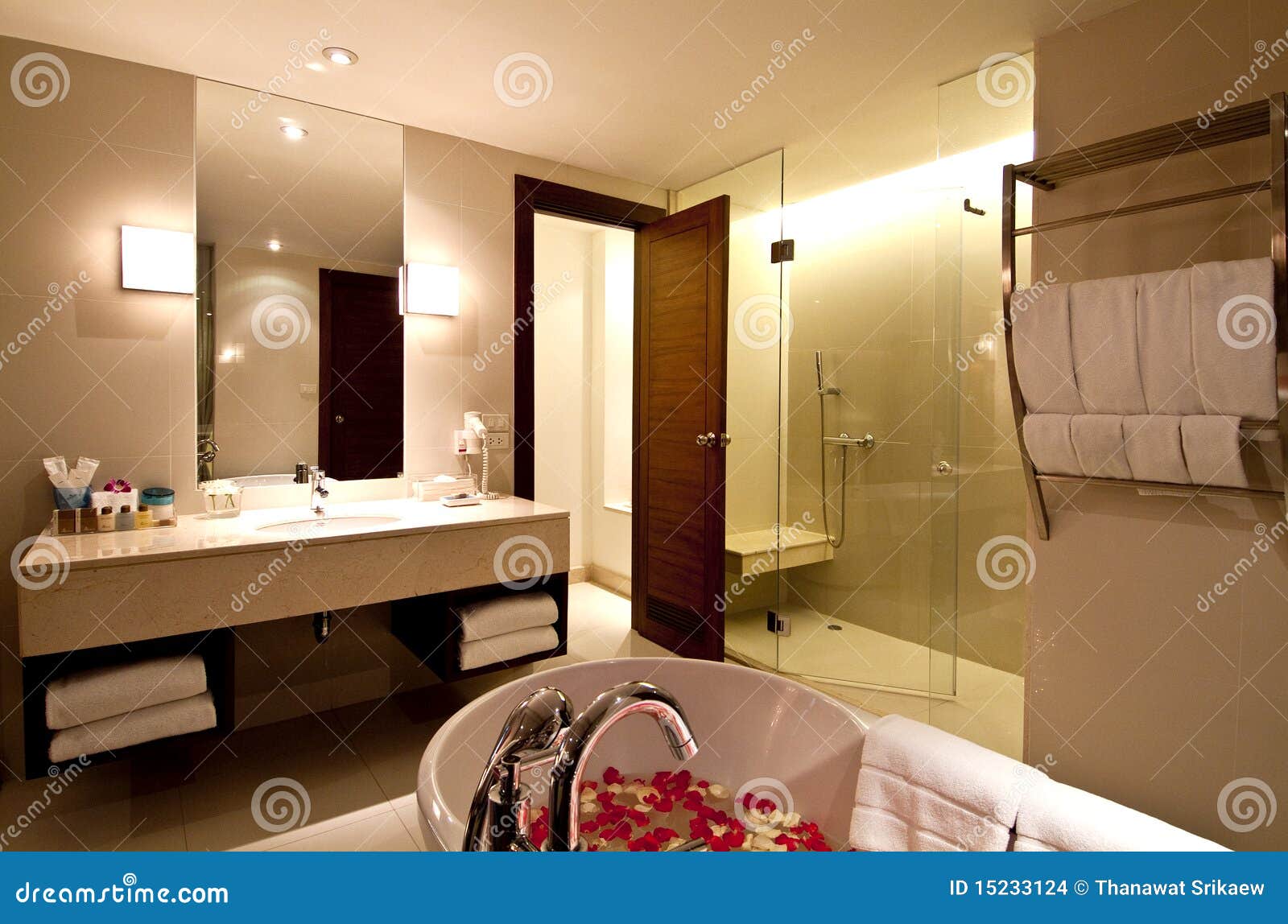 Bathroom stock photo. Image of bathroom, lighting, interior - 15233124
