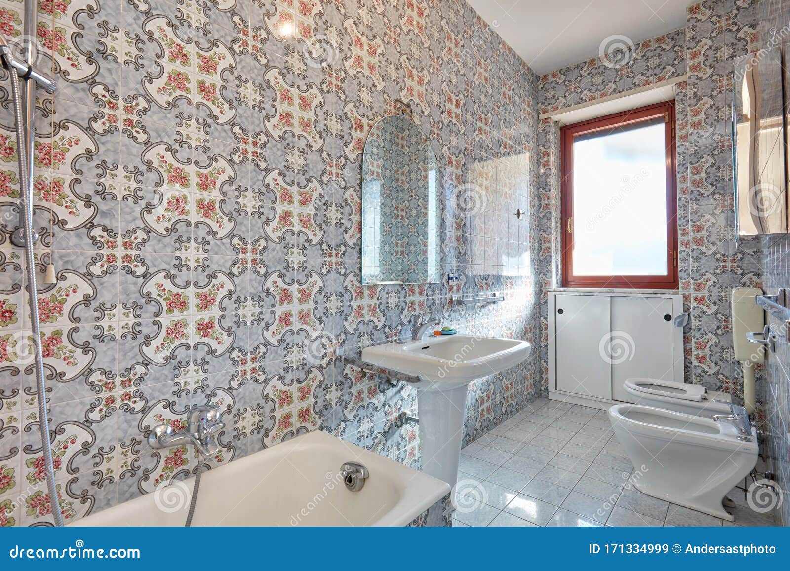 Bathroom Interior with Floral Tiles, Sunlight Stock Image - Image of ...