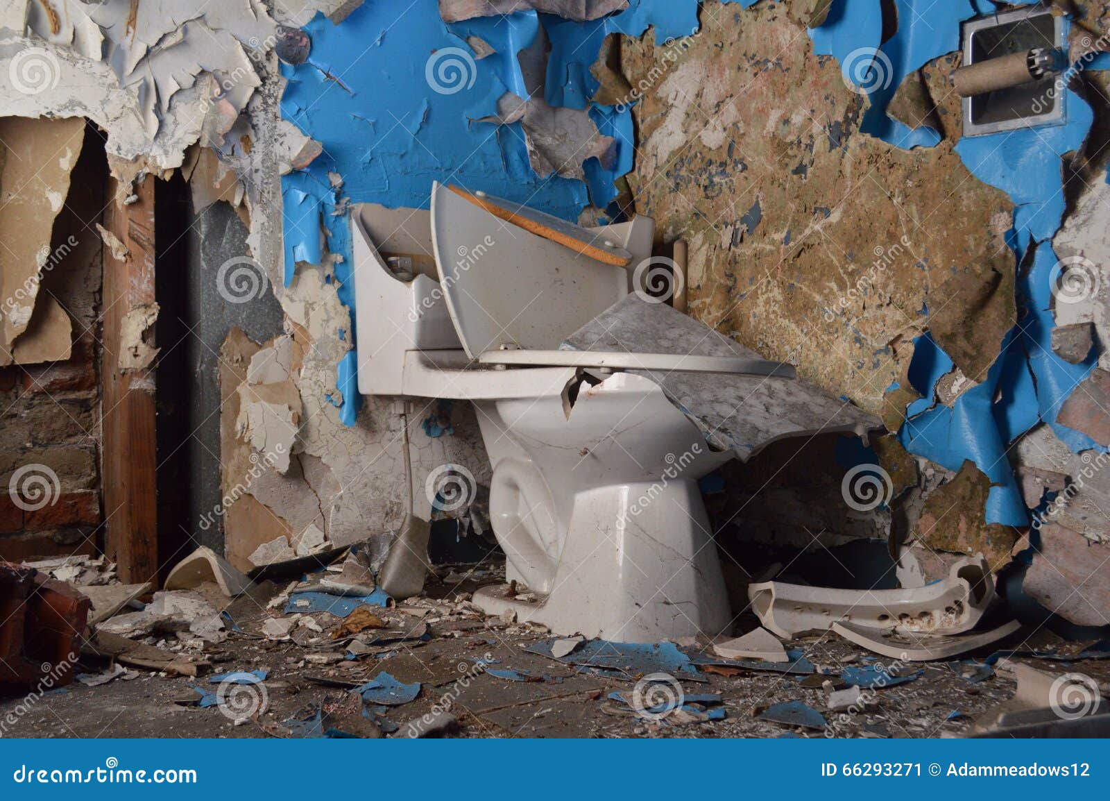 Inside damaged bathroom stock image. Image of painted - 66293271