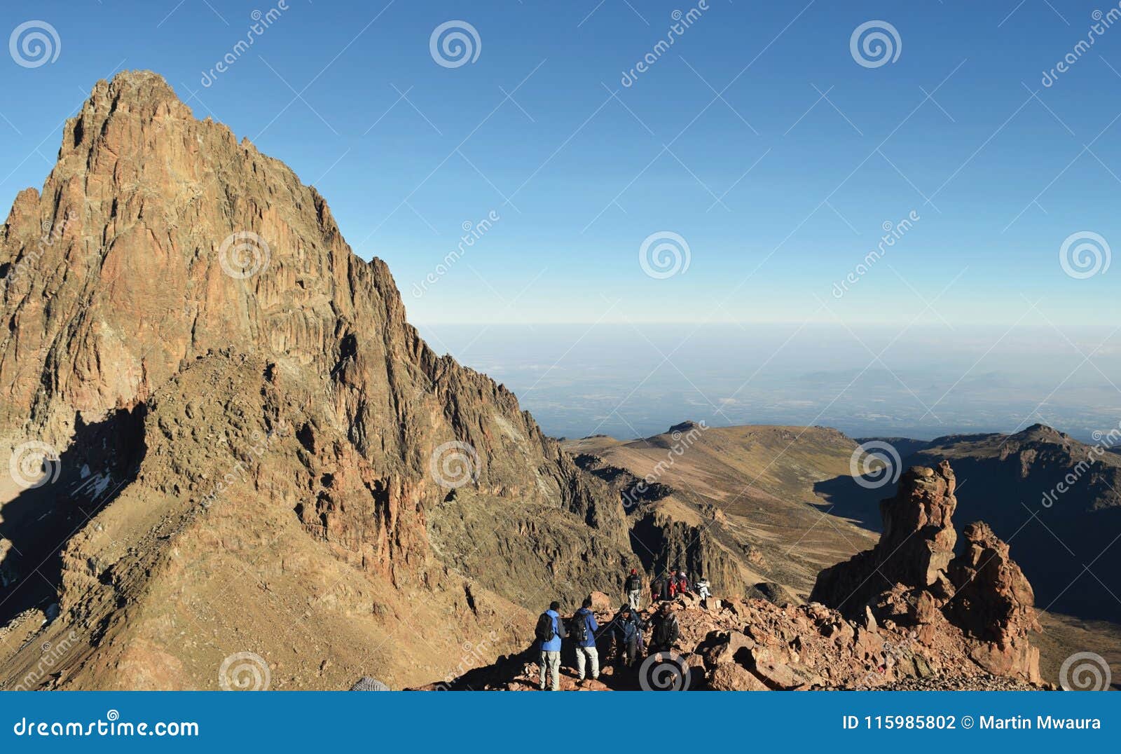 Batian, Mount Kenya editorial photography. Image of kenya - 115985802