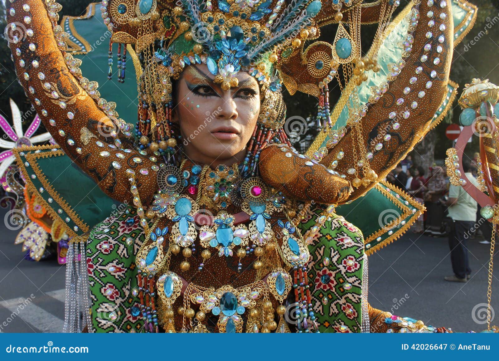 Batik Costum editorial photography. Image of costum, accessories - 42026647