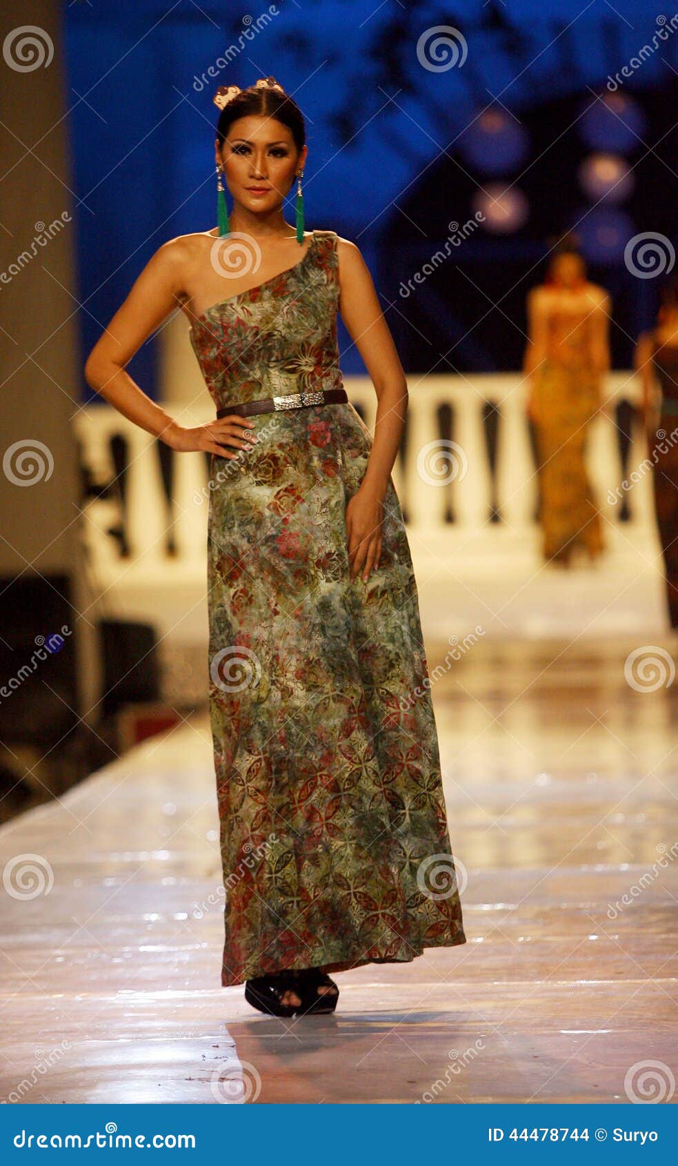 Batik fashion editorial stock image. Image of catwalk - 44478744