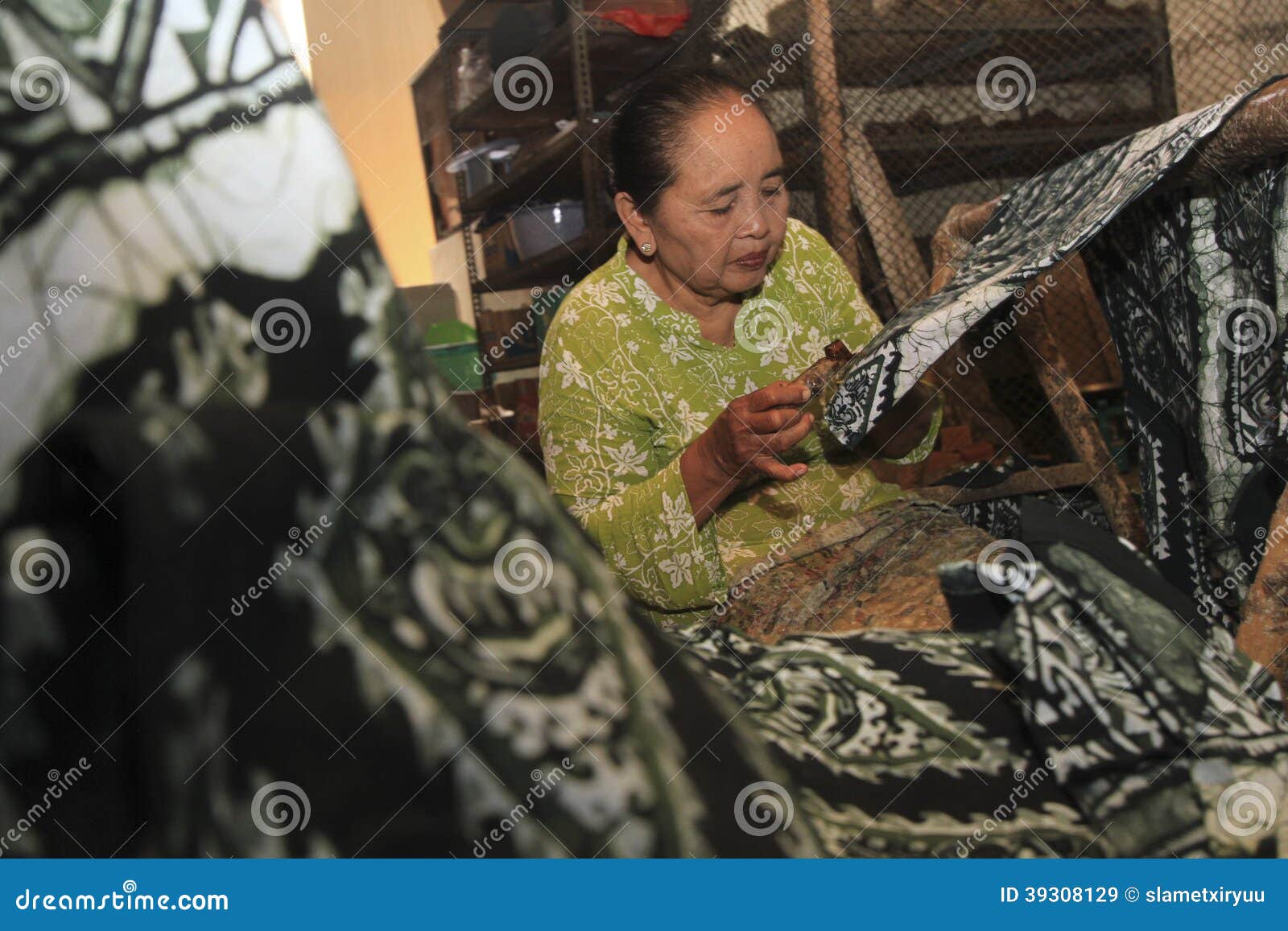 Batik makers editorial stock image. Image of making, java - 39308129