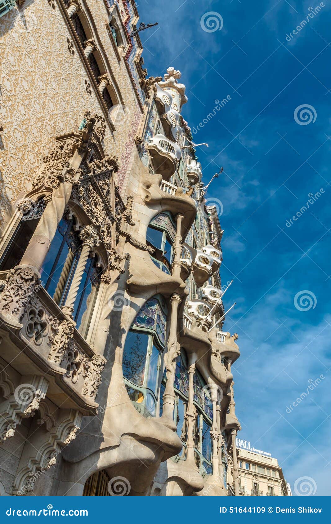 Batllo House in Barcelona editorial stock image. Image of casa - 51644109