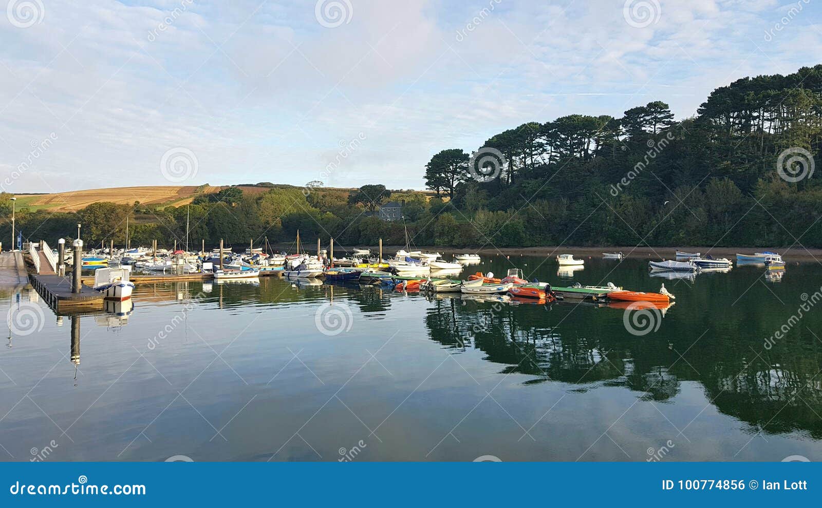 Batson Creek . Salcombe. Devon. Uk Stock Photo - Image of devonboating ...