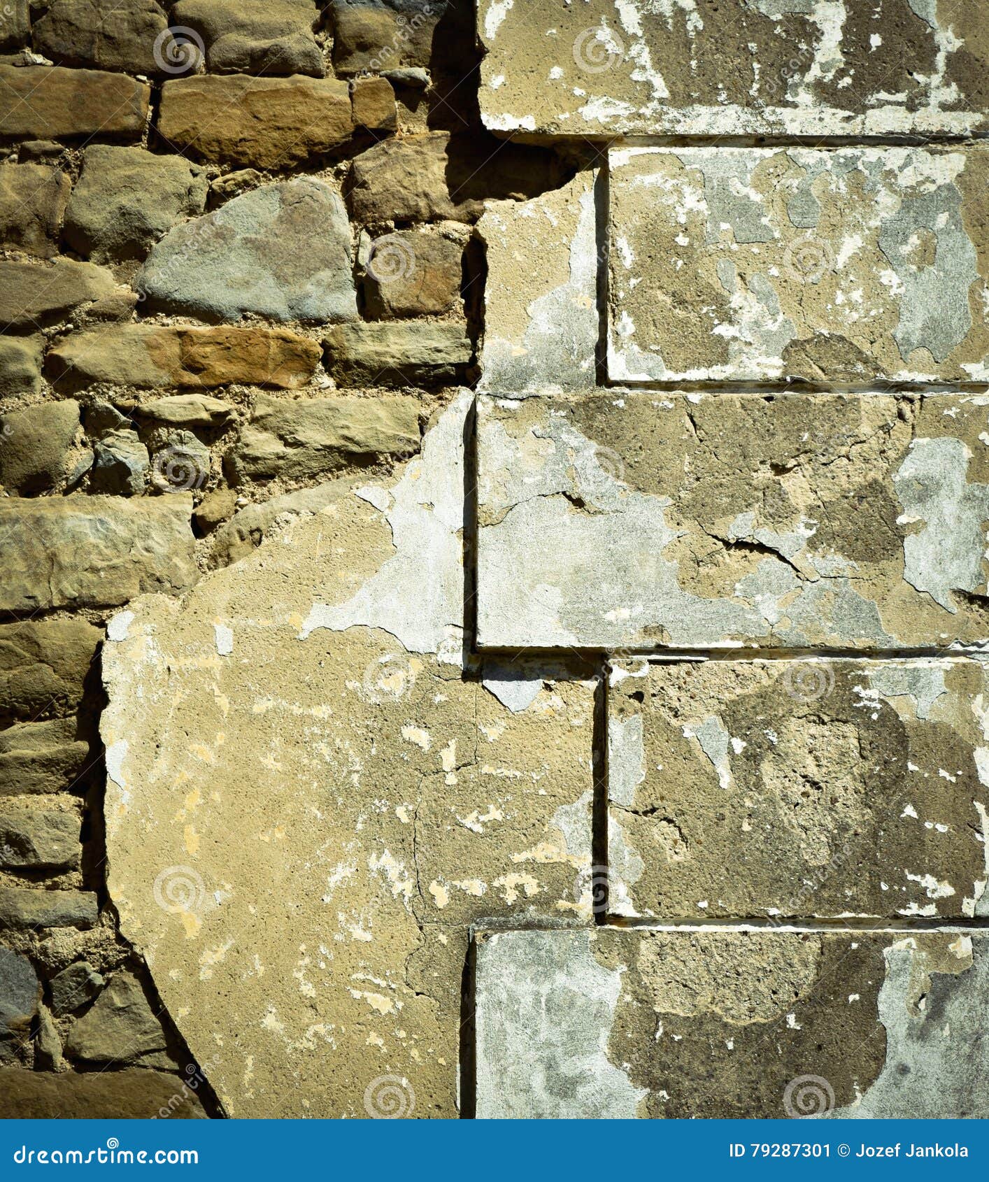 Battered Old Corner Stone Walls House Stock Photos - Free & Royalty ...