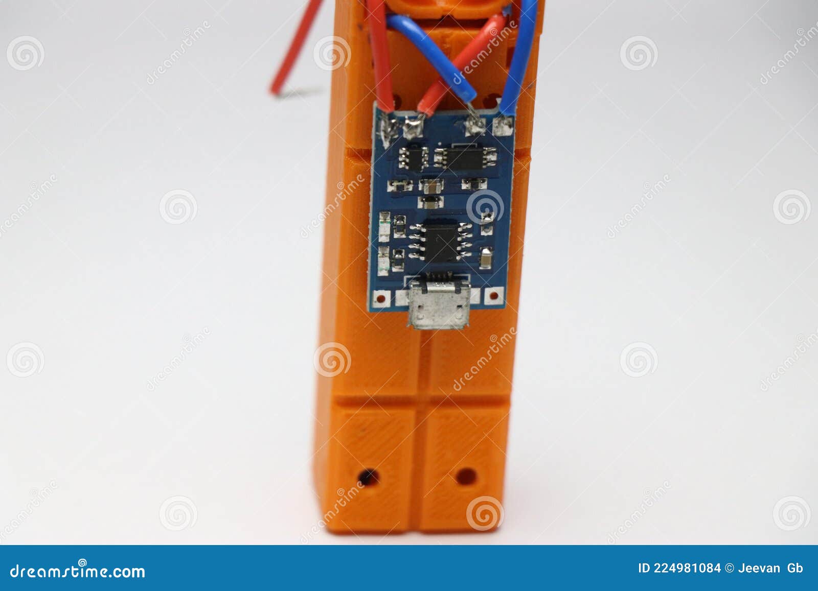 Battery Case with Lithium Ion Battery Charging Module Attached To Its ...