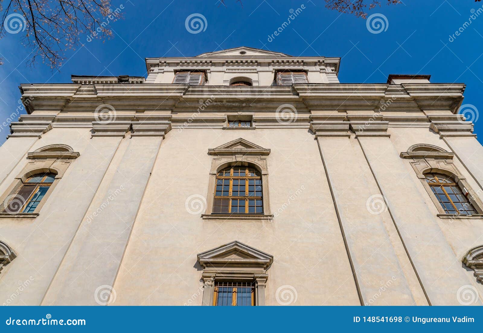 Batthyaneum Library Inside the Alba Carolina Citadel in Alba Iulia ...