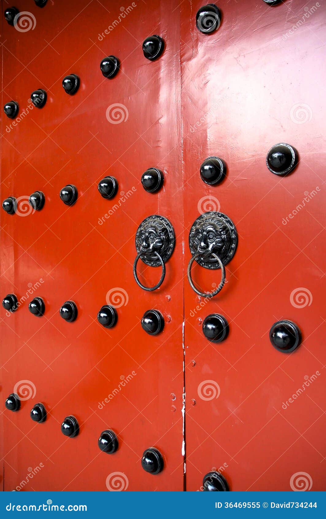 Battitori Di Porta Tradizionali Immagine Stock - Immagine di protezione ...