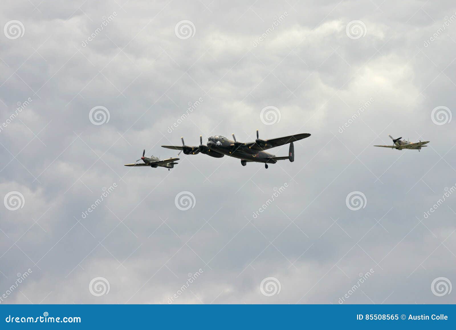 Battle of Britain Flight Featuring a Lancaster WW2 Bomber and a ...