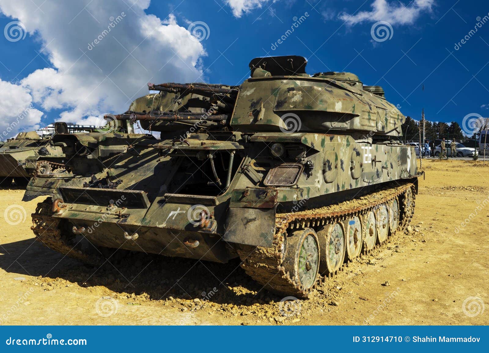 Battlefield Tanks and Technology. Military Technology. Wide Image for ...