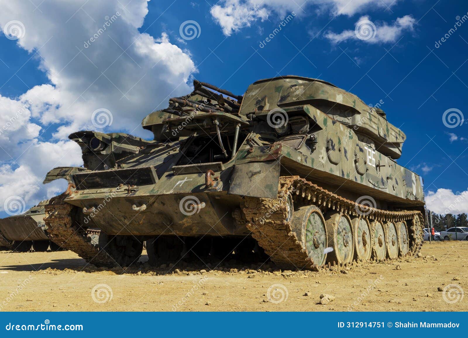 Battlefield Tanks and Technology. Military Technology. Wide Image for ...