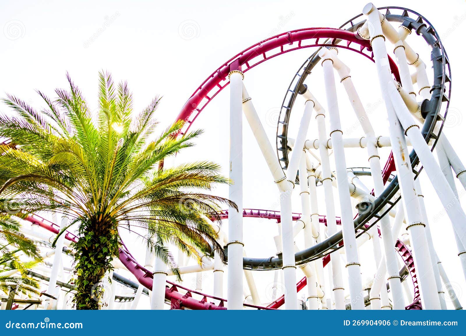 Battlestar Galactica Cylon Rollercoaster in Universal Studios Singapore ...