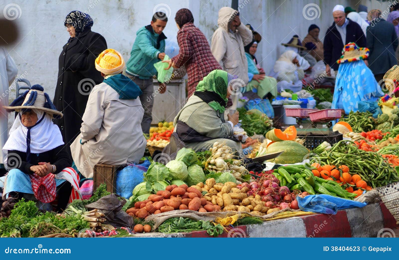 Bauernmarkt in Tanger, Marokko Redaktionelles Stockfoto - Bild von ...