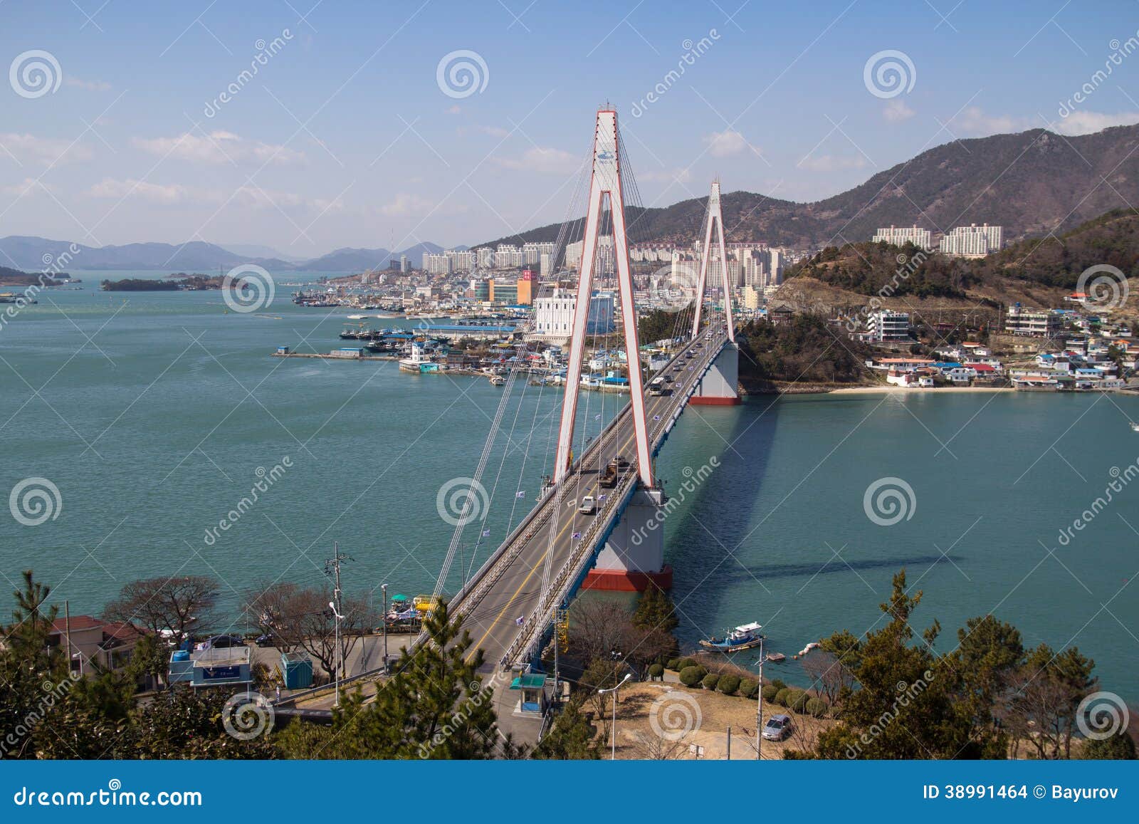Bay bridge in Yeosu editorial stock image. Image of asia - 38991464