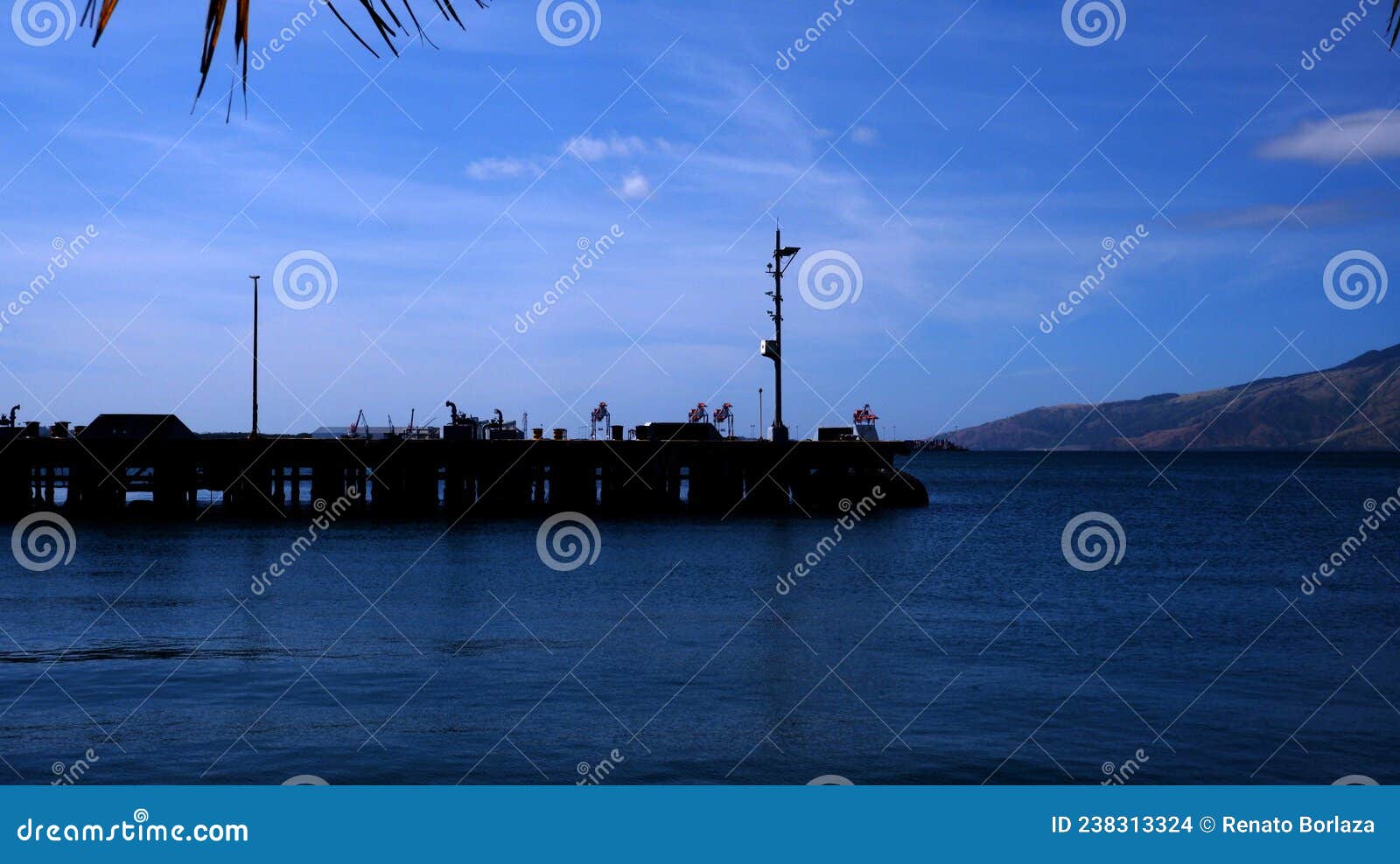 Bay Harbor Dock Structures on the Seaside of a Metropolis Stock Photo ...
