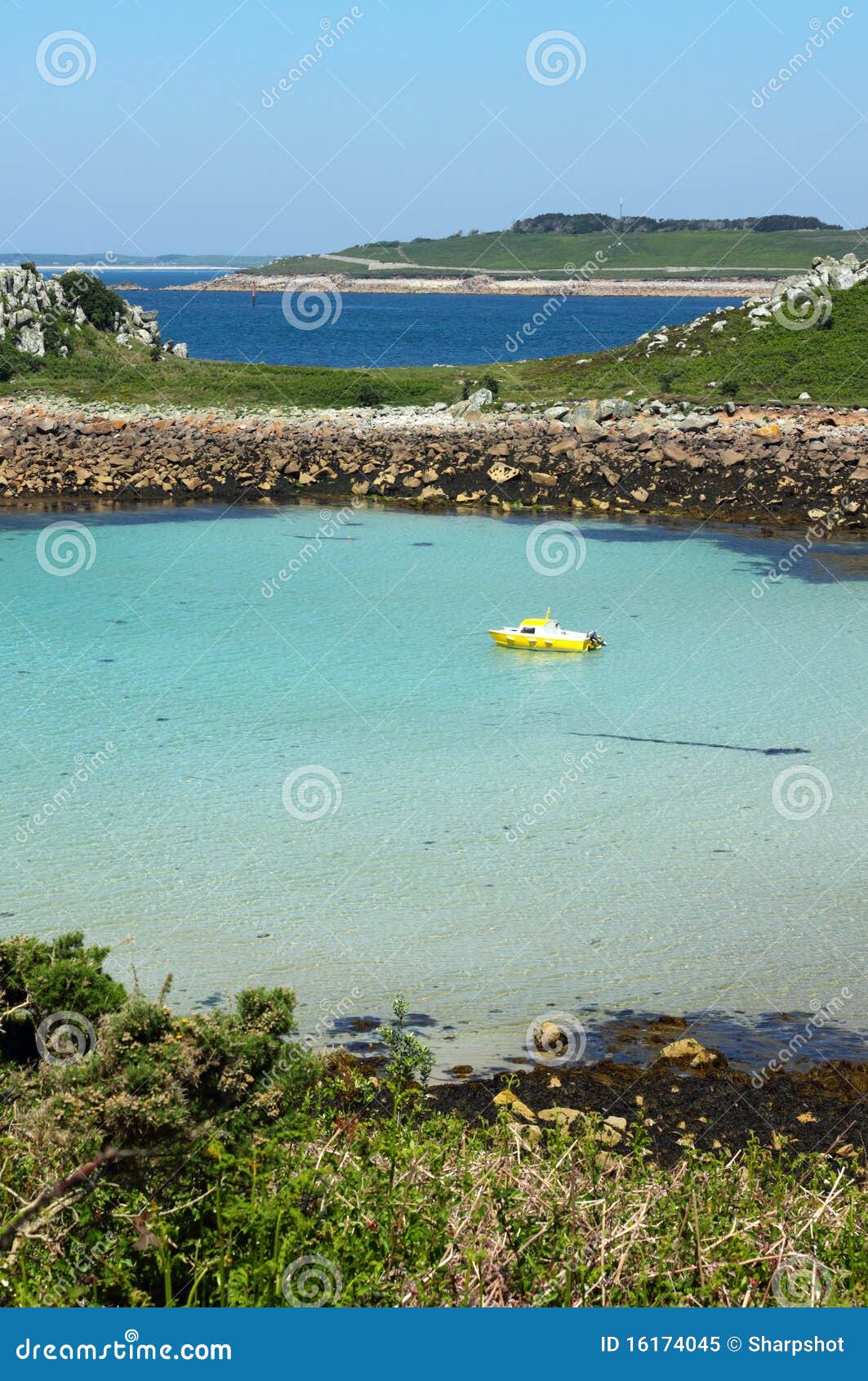 The Bay between St. Agnes and Gugh. Stock Image - Image of transparent ...