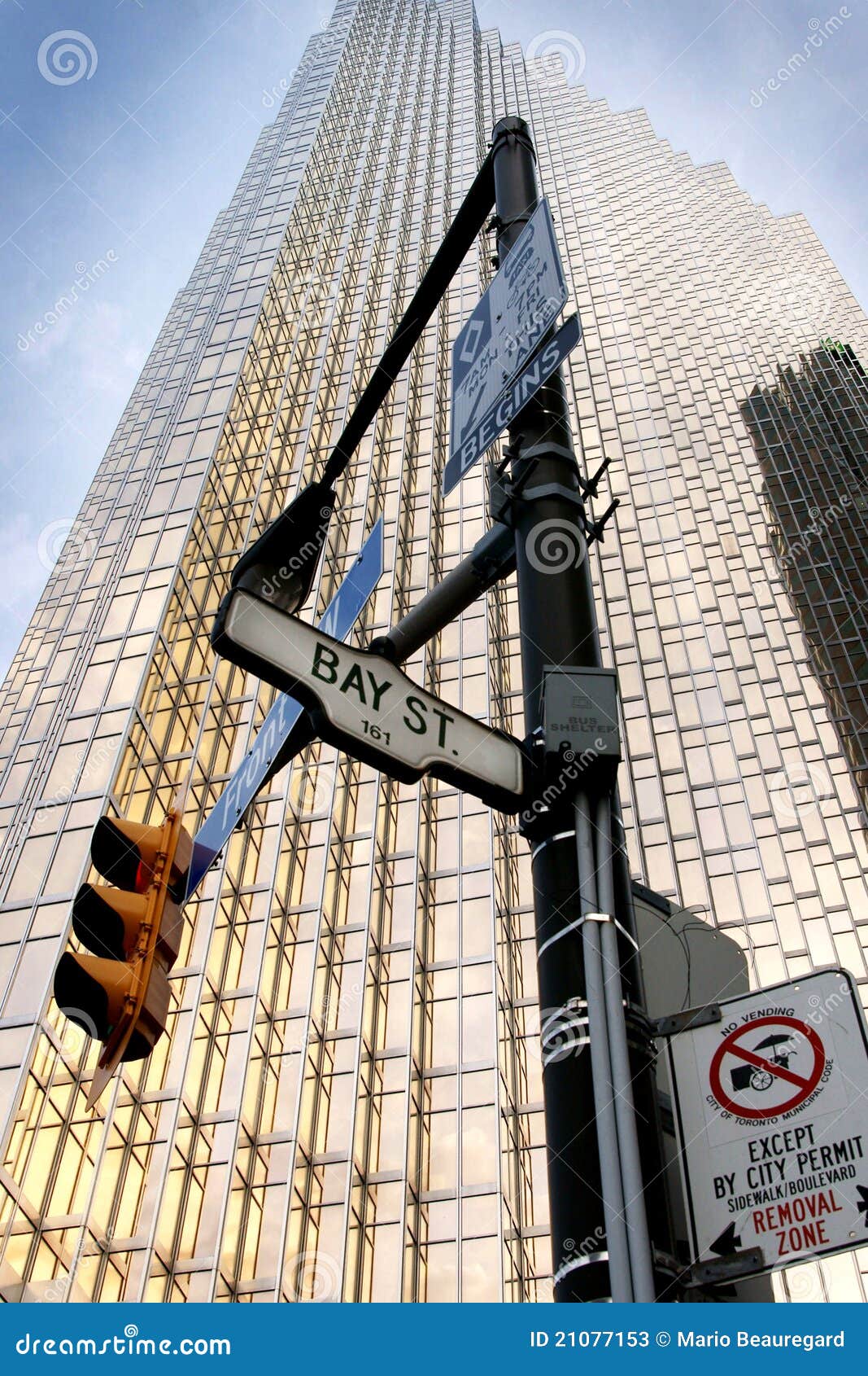 Bay street,Toronto editorial stock photo. Image of toronto - 21077153