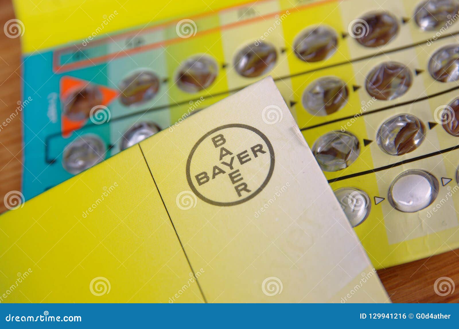 Bayer editorial photo. Image of medicine, tablets, sciences - 129941216