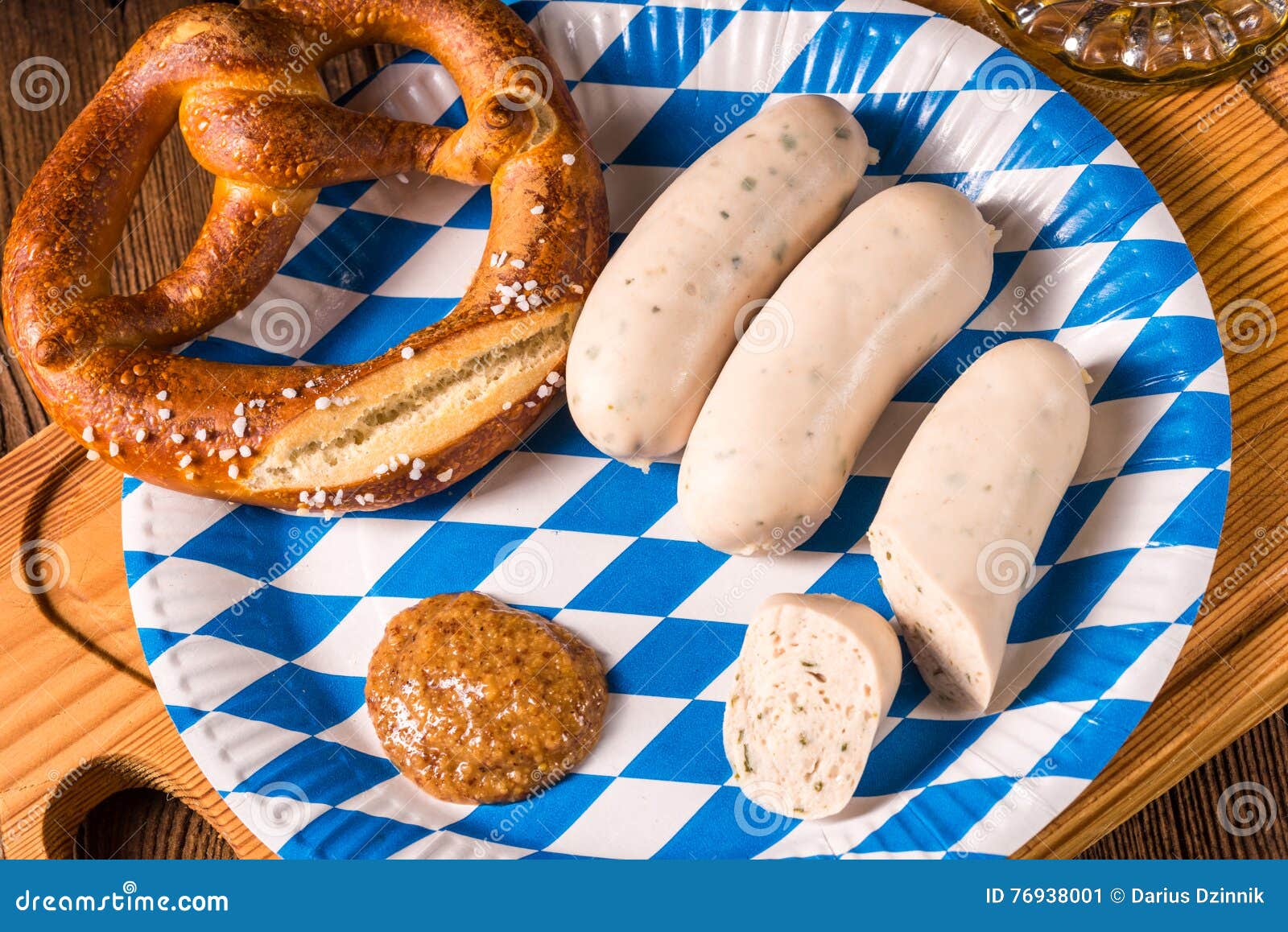 Bayerische Wurst Mit Brezel, Süßer Senf Stockbild - Bild von ...