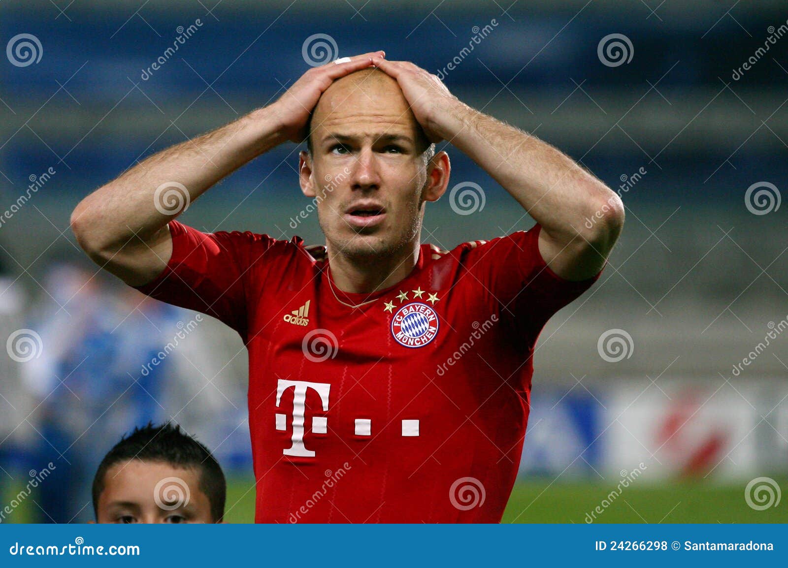Bayern Munchen S Arjen Robben Editorial Stock Photo - Image of action ...
